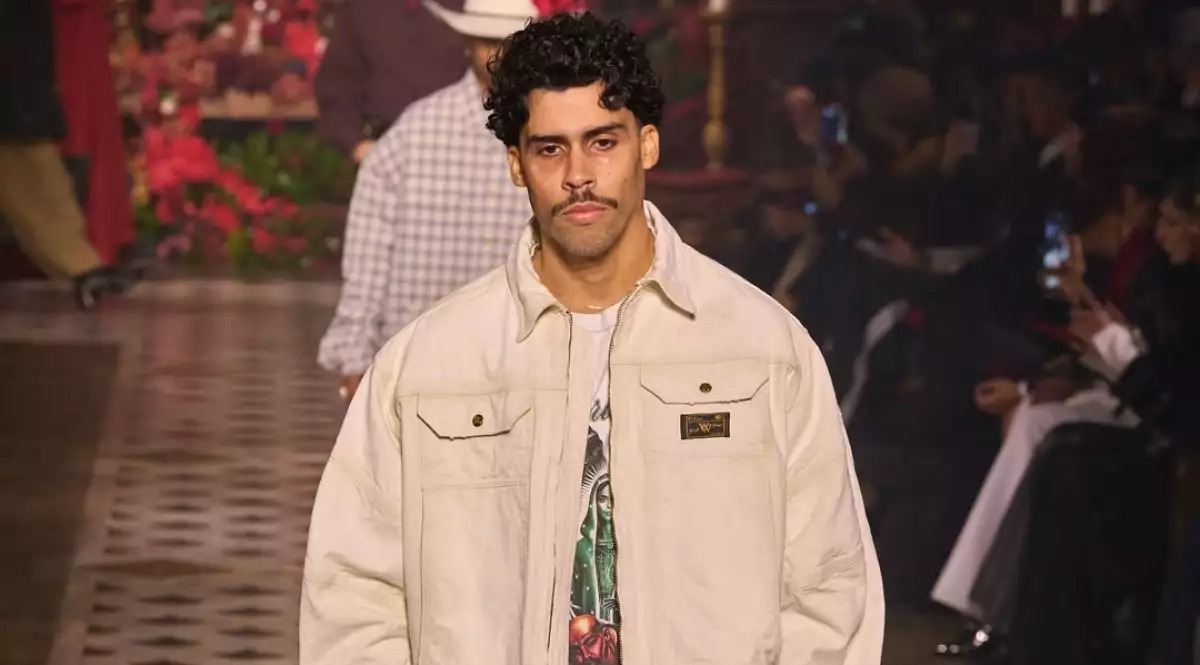 Bernie Martínez Ocasio, el hermano de Bad Bunny que brilla en el modelaje
